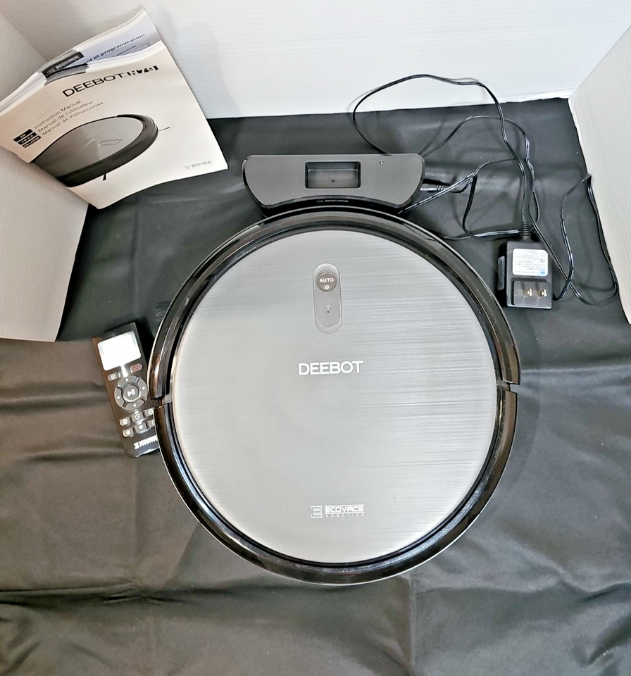ECOVACS DEEBOT N79 Robot Vacuum Charging Station w Remote Barely Used ...