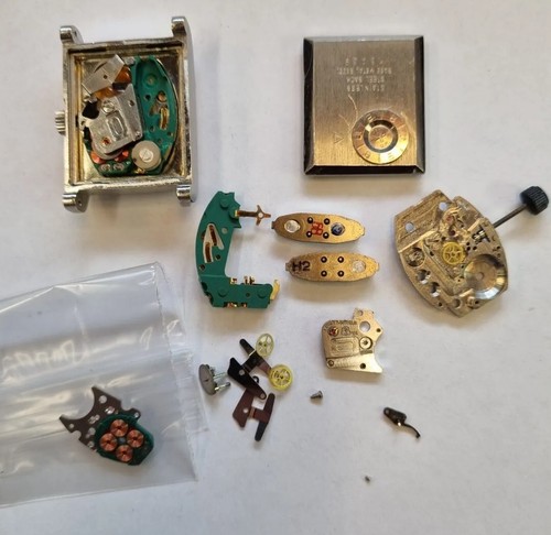 montre et pièces mouvement de montre ancienne Lip ESA Y2 pour pièces ...