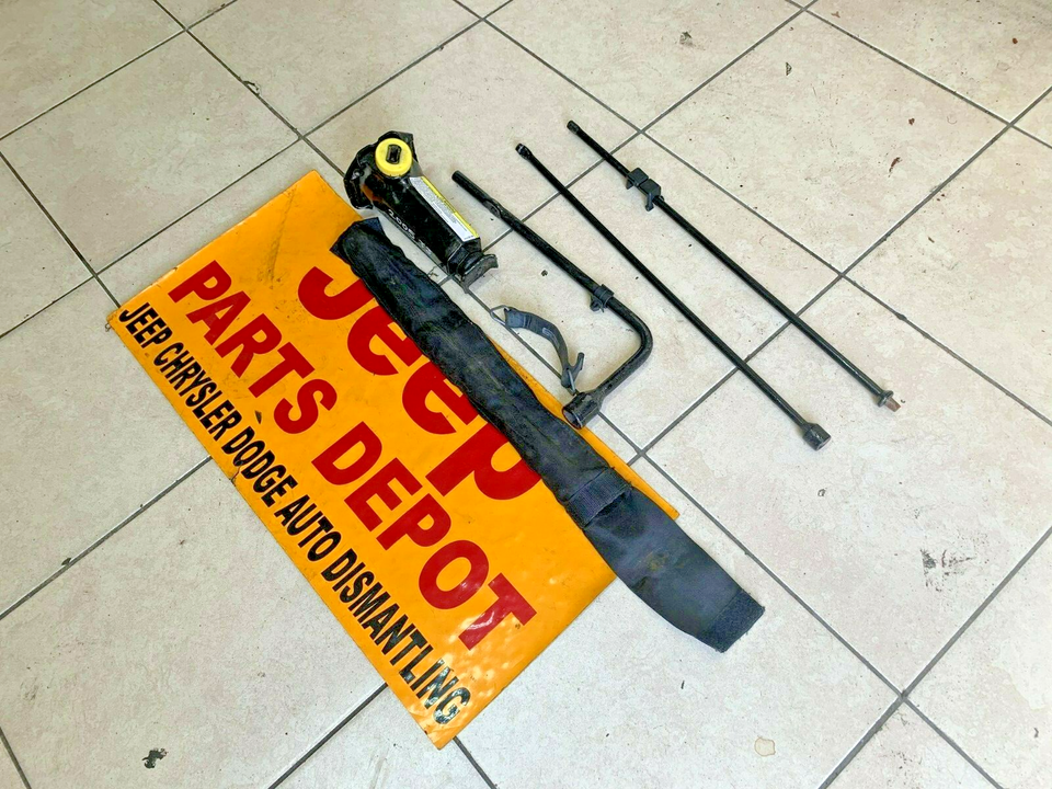 1997 - 2006 JEEP WRANGLER TJ JACK AND TOOLS SET OEM COMPLETE | eBay