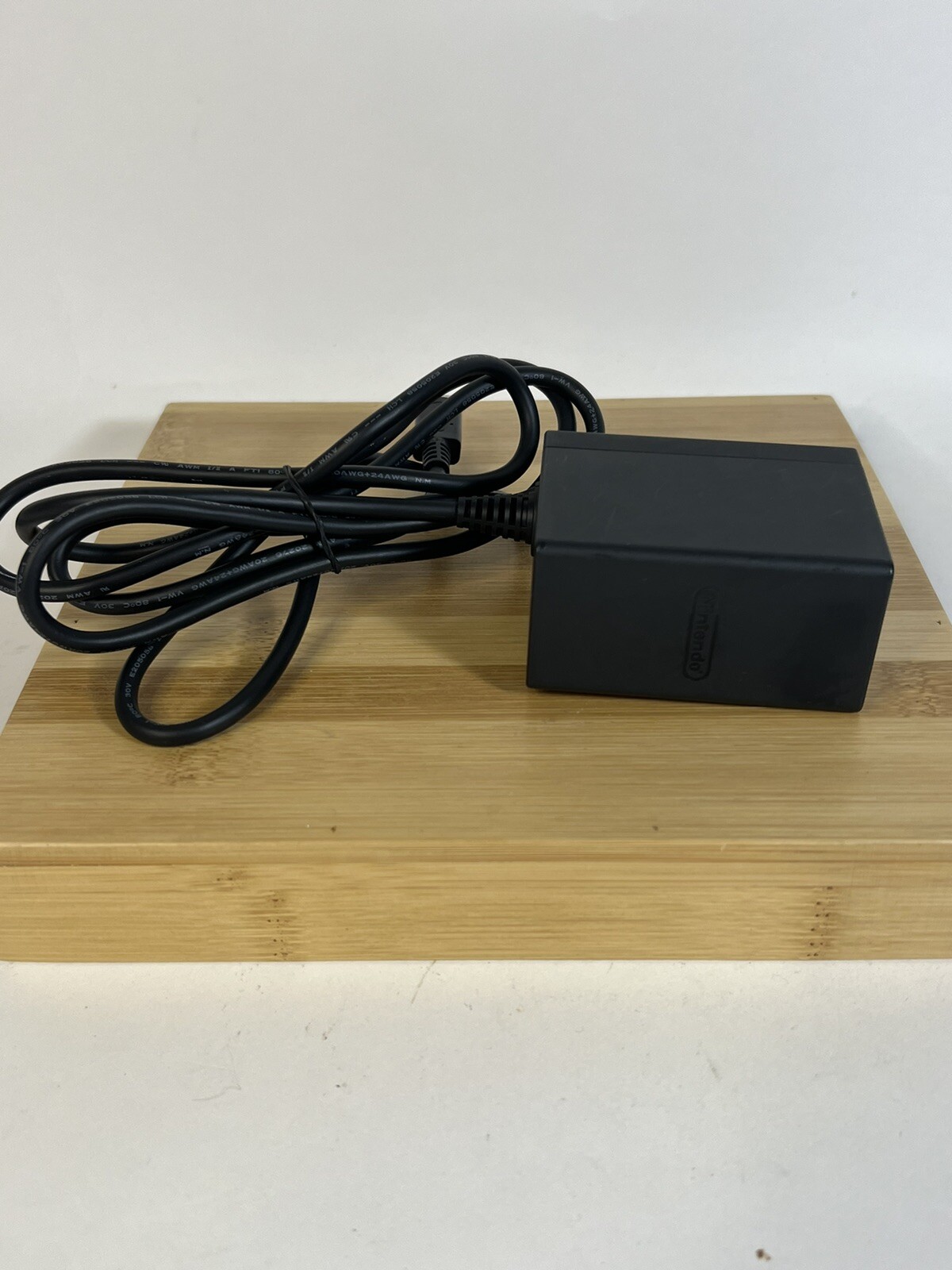 Genuine Authentic Nintendo Switch Charger AC Power Adapter HAC-002 (USZ ...