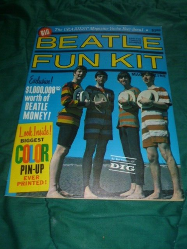 NM C 1970 BEATLES FUN KIT LARGE MAGAZINE. LOTS OF COLOR FOR A HARD DAYS ...
