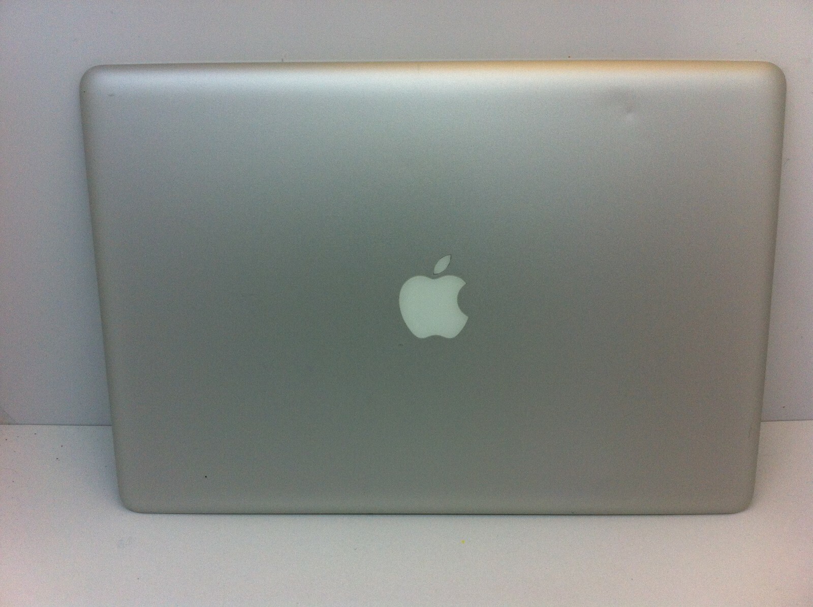 Genuine - APPLE MacBook Pro A1286 15.4" 2011 LCD Screen Back Rear Cover ...