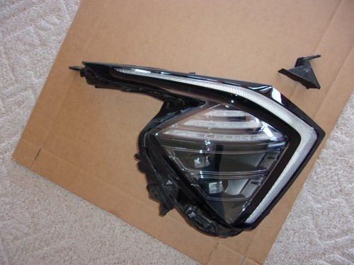 2022 2023 KIA SPORTAGE RIGHT HEADLIGHT FULL LED OEM 92102-P1 | eBay