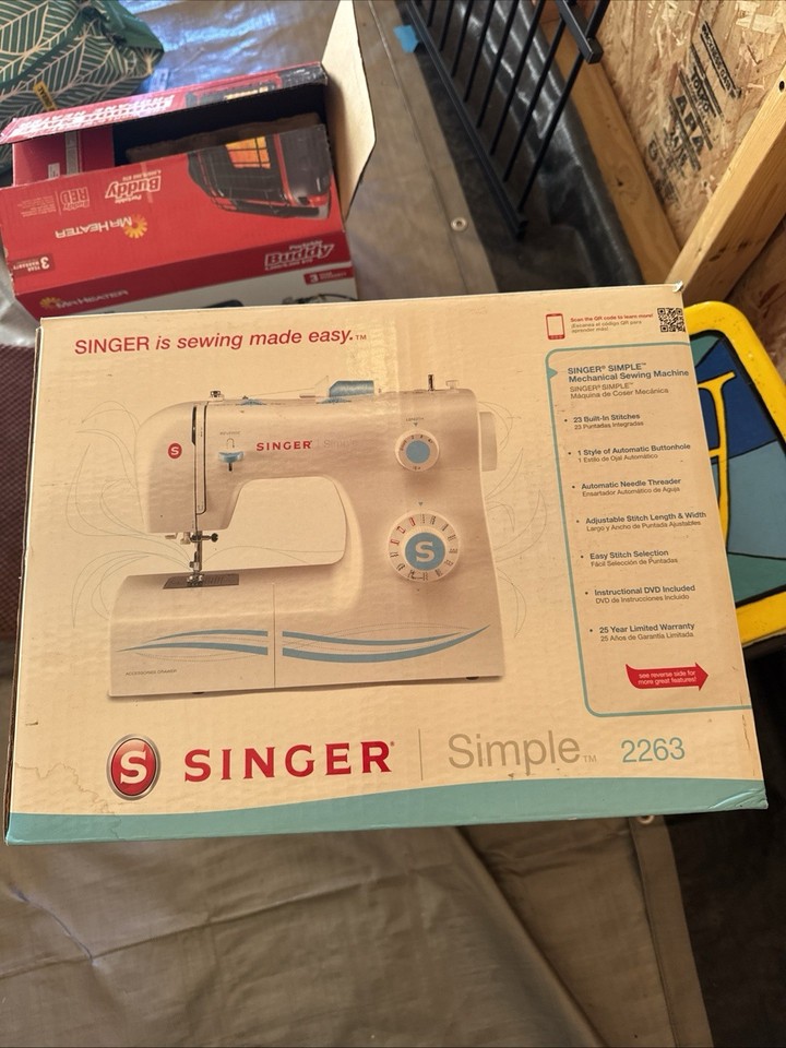 Singer Simple 2263 Portable Electric Sewing Machine w/ Accessories ...