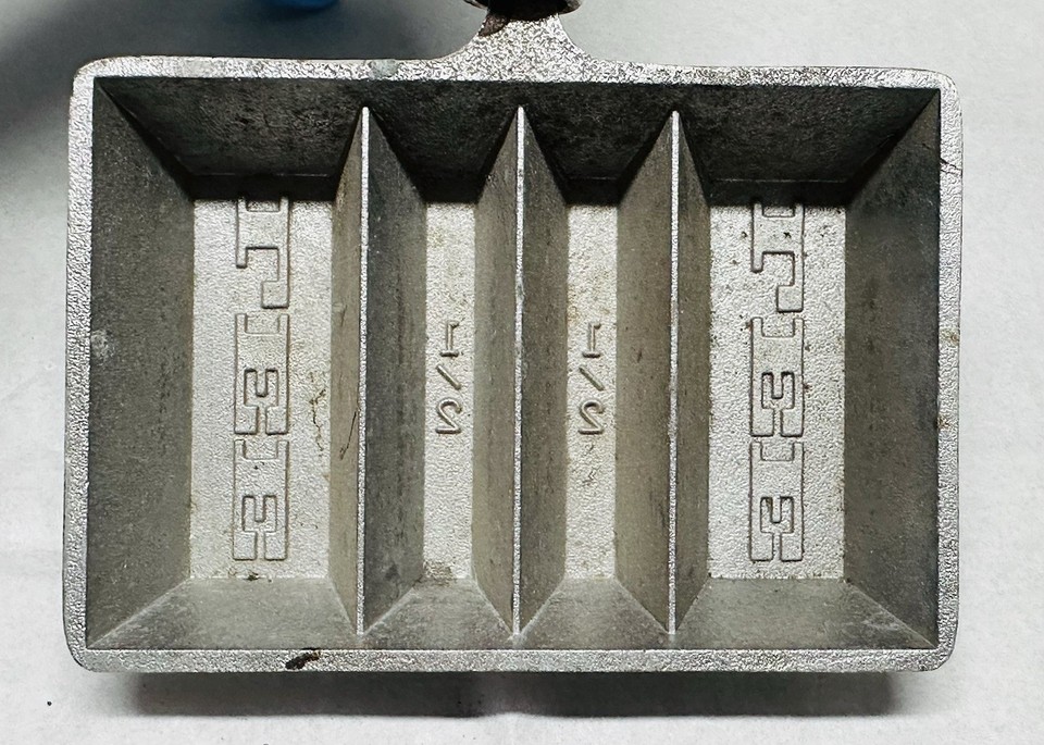Vintage Lee Lead molds, makes both 1 lbs and half pound ingots ...