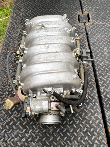 2004 Lexus GX470 Intake Manifold w/Fuel Rails Injectors & Throttle Body ...
