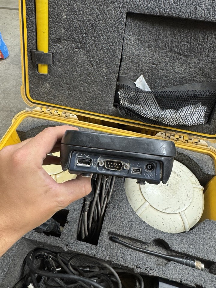 Trimble Base And Rover R8 W/ TSC3 Paired With TDL-450h With Antenna | eBay