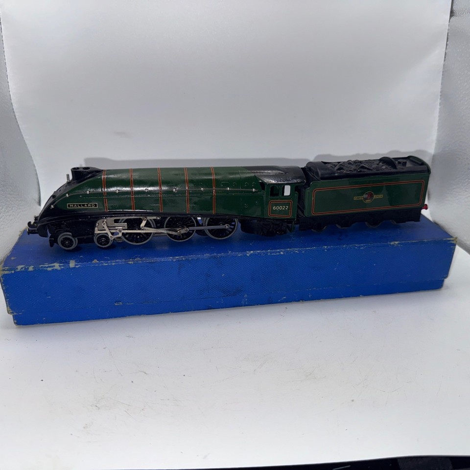Hornby Dublo Mallard EDL 11 3 Rail Locomotive & Tender 60022 Model ...