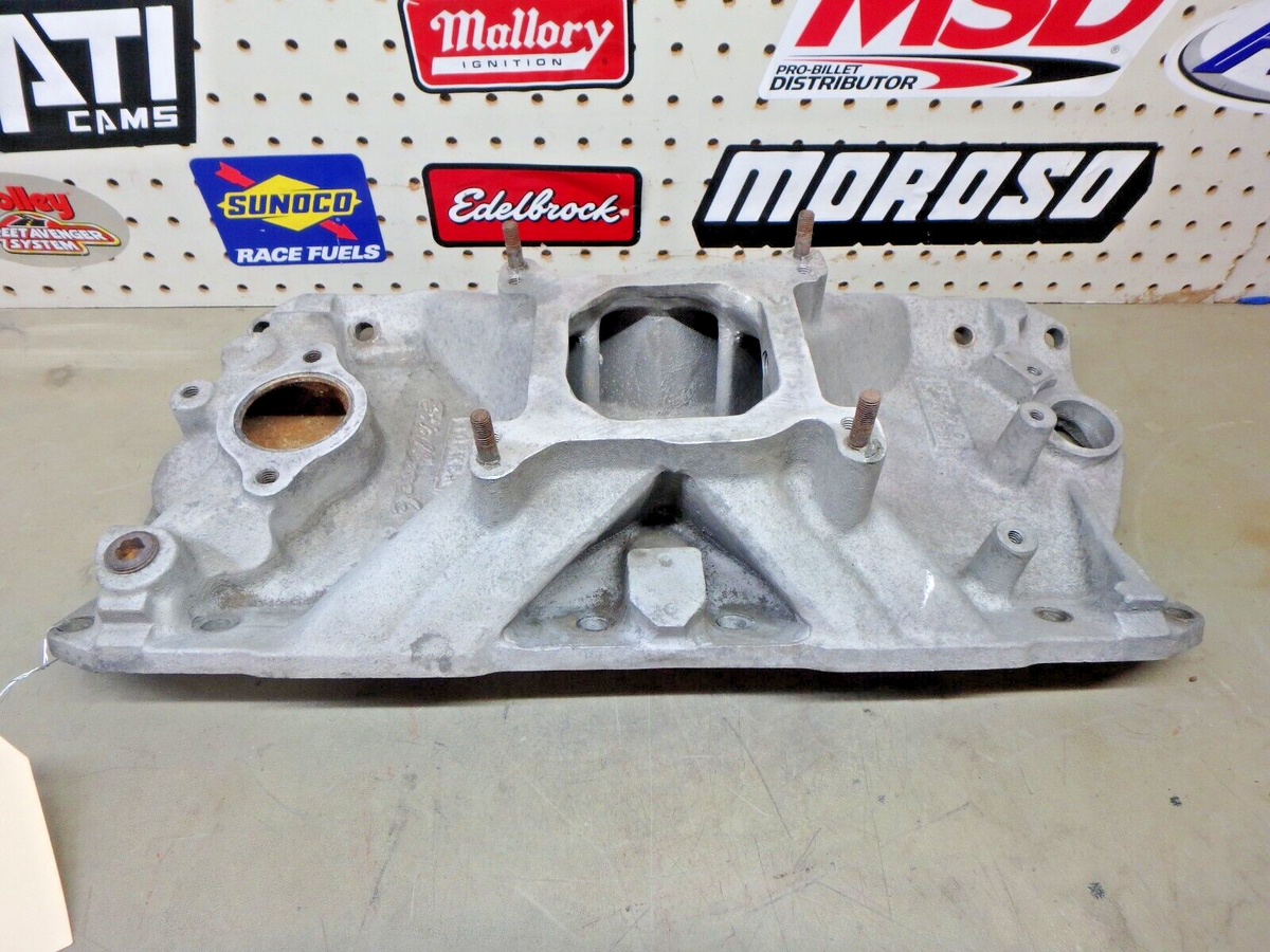 Edelbrock Chevy 350 Intake Manifold Edelbrock 2161K: Performer 2 O