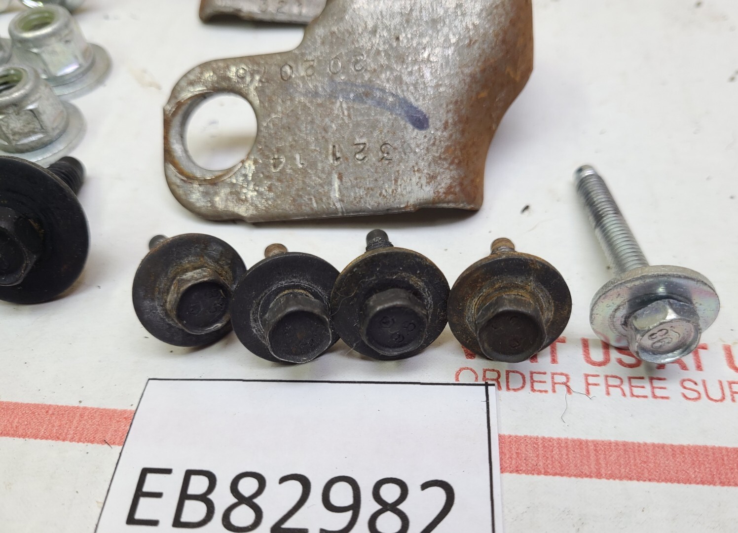 OEM 2009-2018 Ram 1500 Dashboard MOUNTING SCREWS BOLTS BOLT Dash Board ...