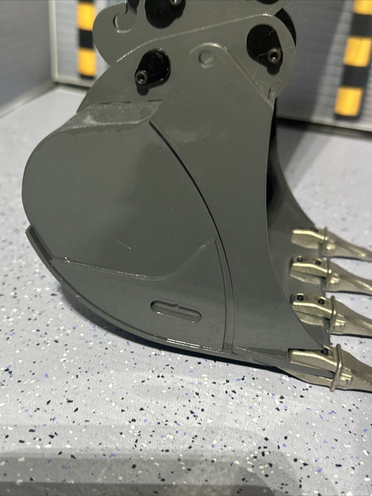 XDRC 1/14 Hydraulic RC Excavator 3CH Valve 945 Radio Control Digger ...