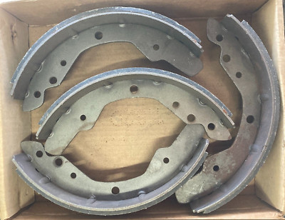 Volkswagen Type 2 Bus/Transporter/Camper Rear Brake Shoes #211-609-533B ...