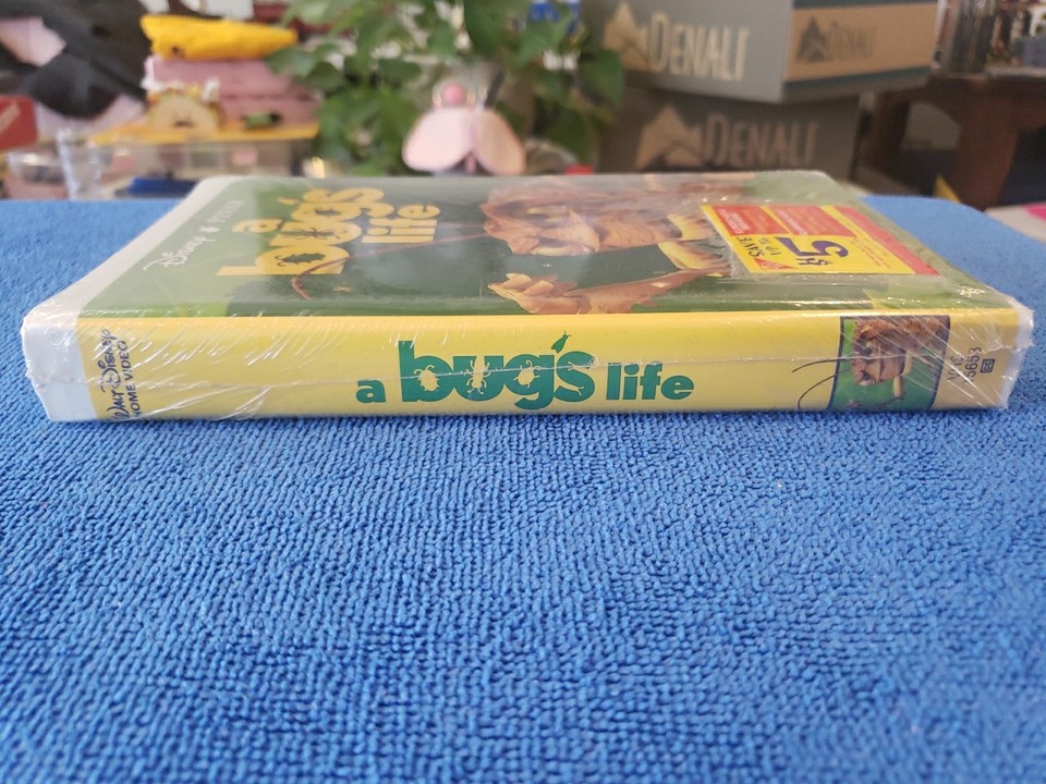 Disney Pixar A Bugs Life VHS Tape New Sealed Hopper Clamshell (Rare ...