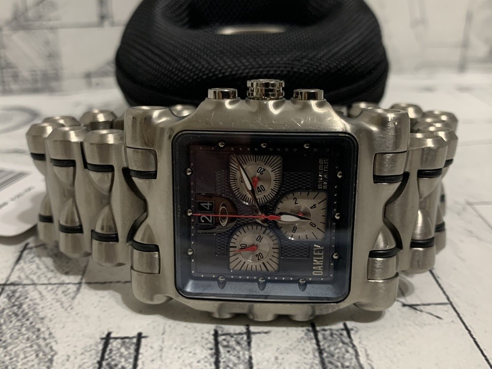 Oakley Minute Machine Watch, Titanium Bracelet, Oakley X Metal, Oakley ...