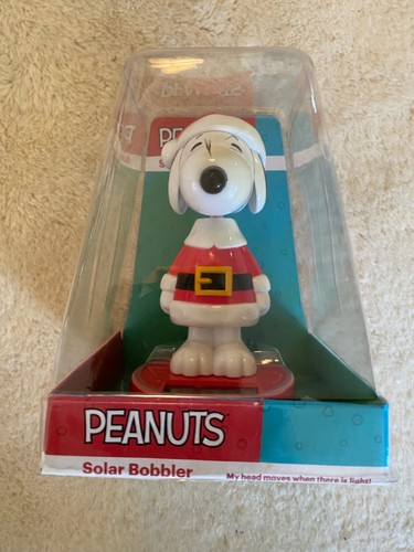 Peanuts Snoopy Christmas Holiday Santa Solar Bobbler Bobble Head New | eBay