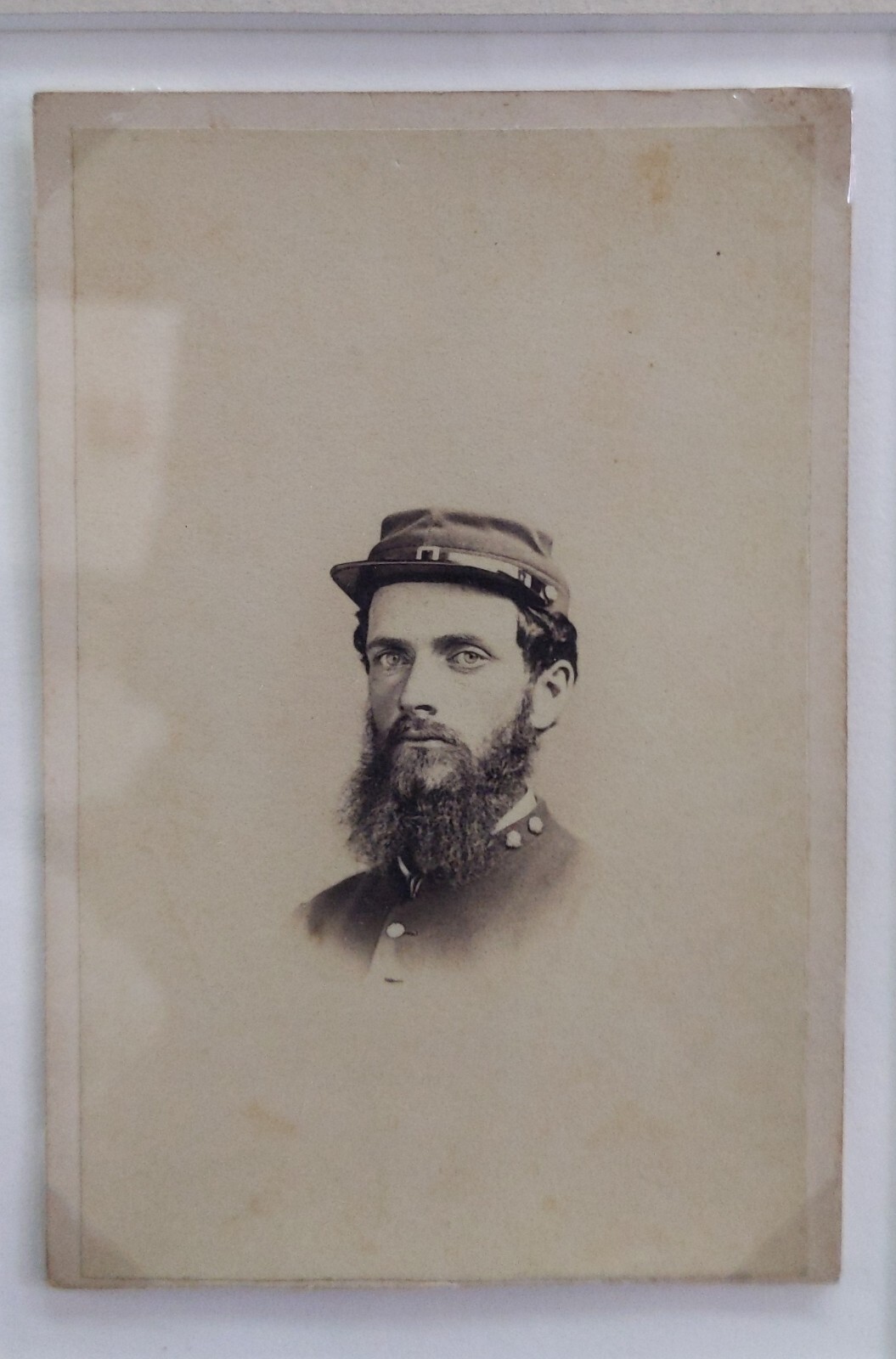 CIVIL WAR CDV PORTRAITS OF SOLDIERS & LT. GEORGE EDWARDS, 5TH IOWA ...