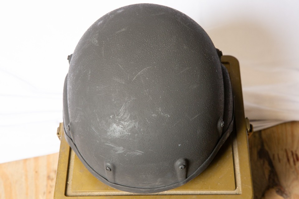 Avon F90 Ballistic Helmet ACH Full Cut Black Medium 2 | eBay