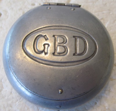 RARE VINTAGE HAND HELD ALUMINUM GOLF BALL WASHER ADVERTISING GBD | eBay