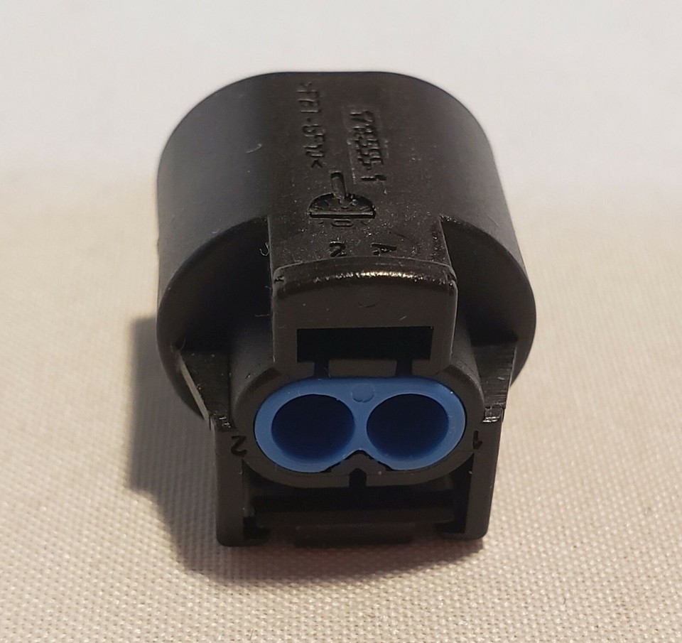 BMW Tyco 2 Port Slot Pin Wire Wiring Harness Plug Connector Housing ...