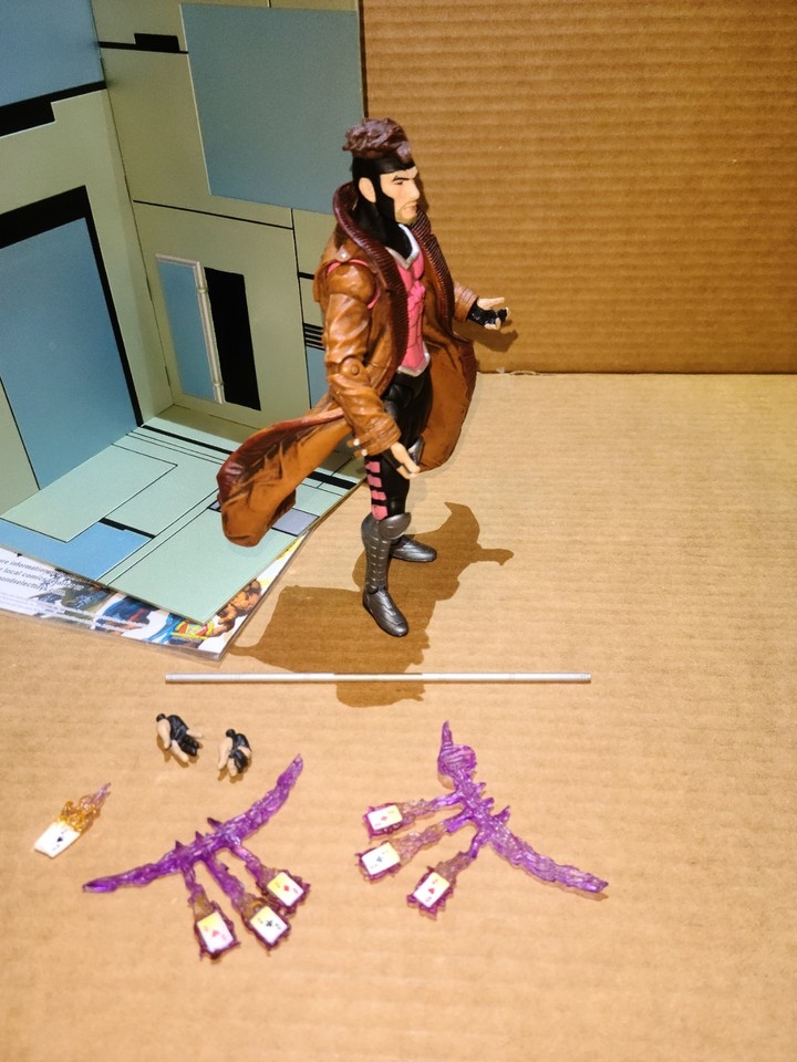 Marvel Diamond Select Action Figure Gambit Colossus Cyclops Storm W ...