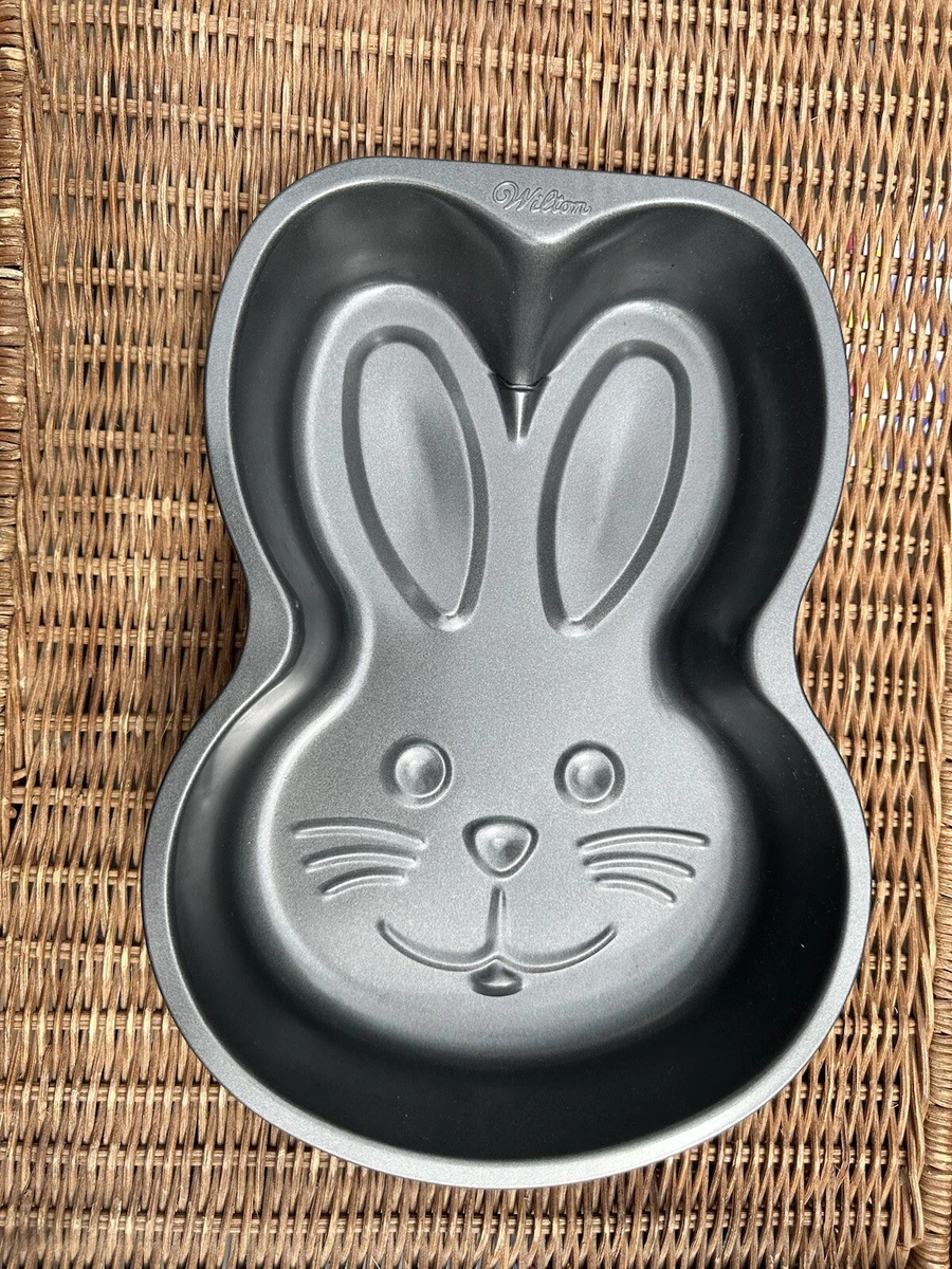 Wilton Easter Bunny Cakes