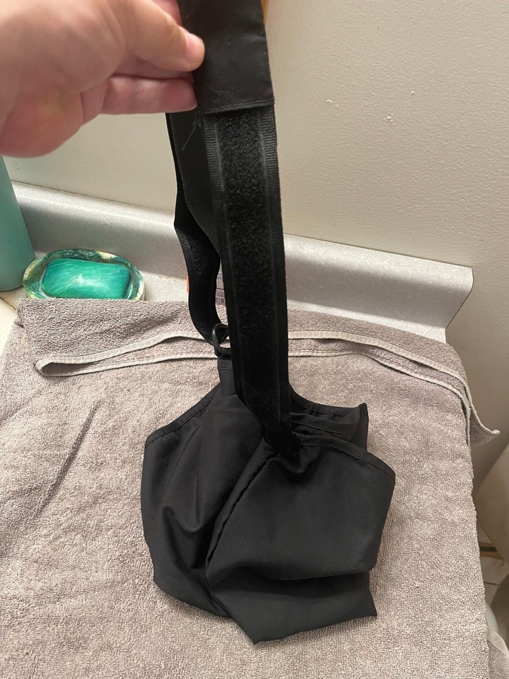 DJO Black Arm Elbow Hand Wrist Hospital Sling Size Adult Large ...