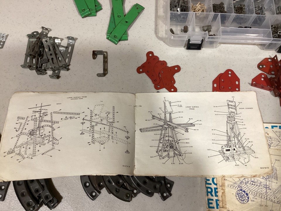 Vintage Lot of 800+ Gilbert Erector Set Parts Metal Shafts Corners ...