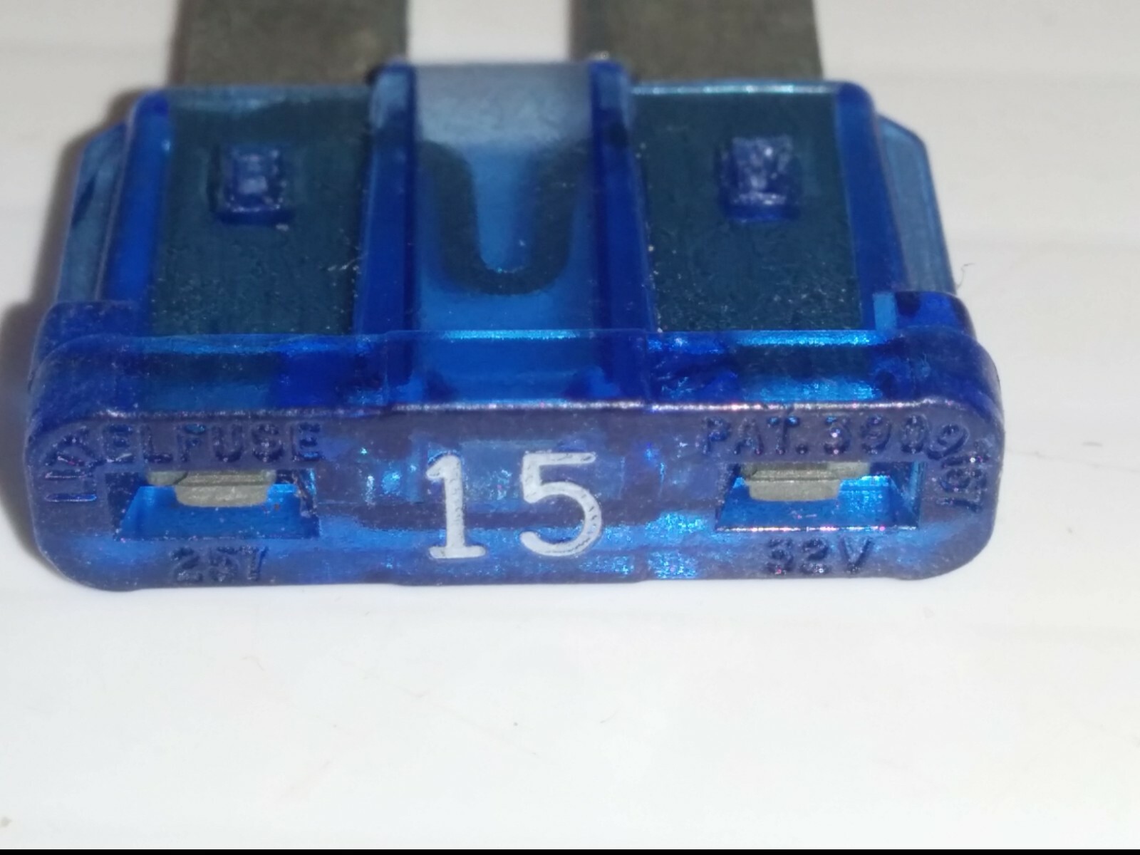 LITTELFUSE 257 AUTO FUSE (257015) 15 A 32V BLUE NYLON BLADE FUSE (LOT ...