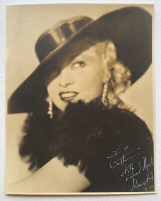 MAE WEST AUTOGRAPHED VINTAGE 11 X 14 PHOTO - CONTEST WINNER ! | eBay