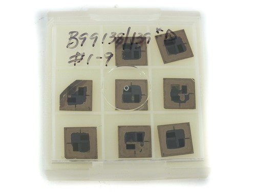 Entegris H20-551 9-slot 2x2 Bare Die CSP Tray W/ Cover and Clip - for ...