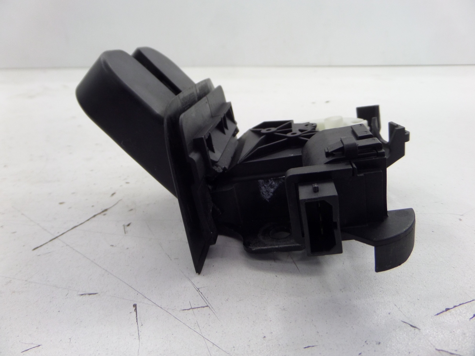 Audi S4 Wagon Avant Hatch Trunk Latch B7 06-08 OEM 8P4 827 505 B A4 | eBay