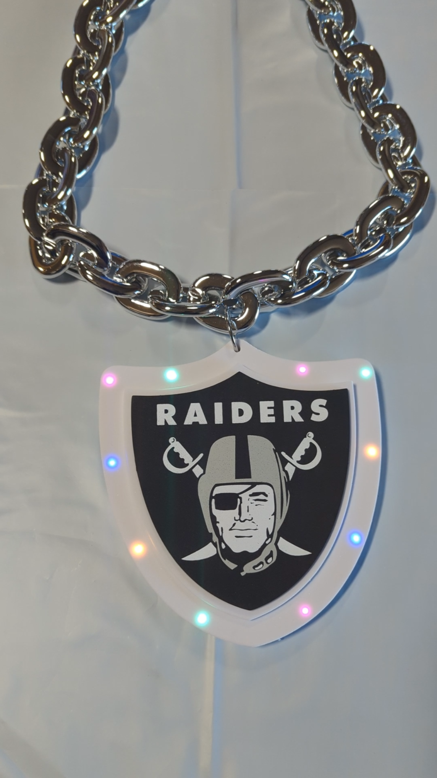 Las Vegas Raiders Foam Fan Chain - LIGHT UP - Team LED Necklace Big ...