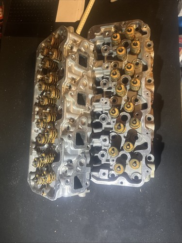 Duramax Cylinder Head Set 2008 2009 2010 Chevrolet GMC 6.6L diesel 704 ...