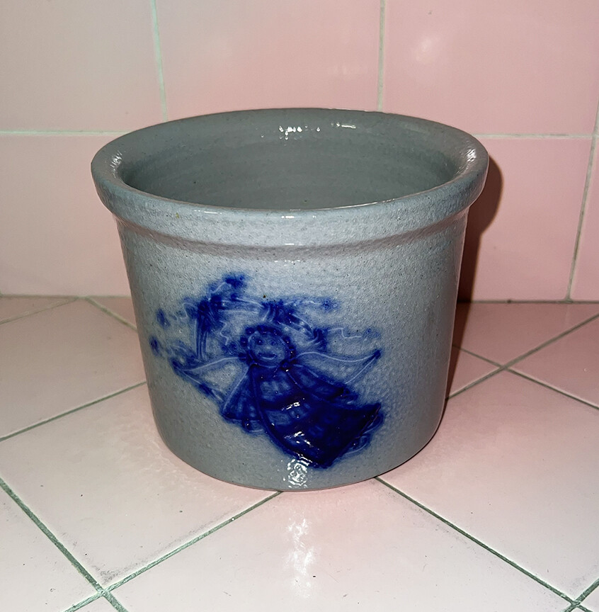 1997 David Eldreth Pottery Gray Crock Blue Angel Christmas Nottingham ...