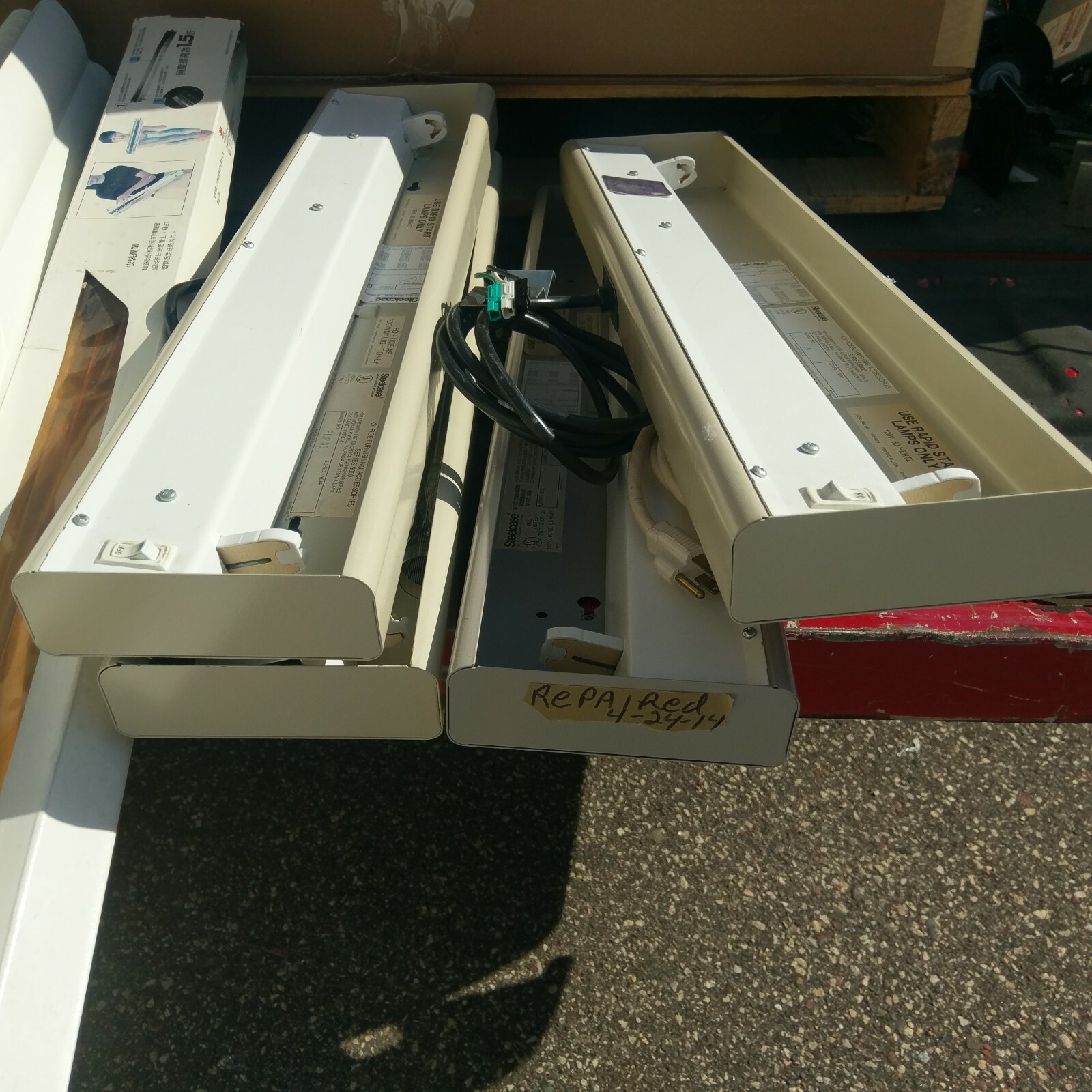 LOT 4 Steelcase Overhead Shelf Office Lights White Series 9000 27" pn ...