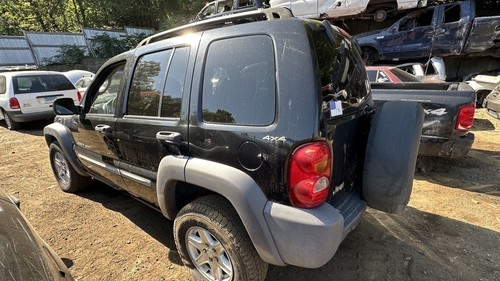 Console Front Floor Fits 02-04 LIBERTY 1384898 | eBay