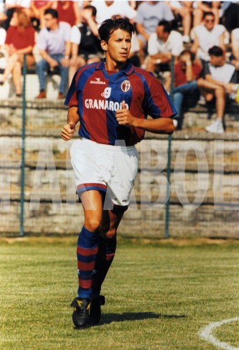 Photo de presse vintage Football,Refuge Bologne,Maximum Paganin, | eBay
