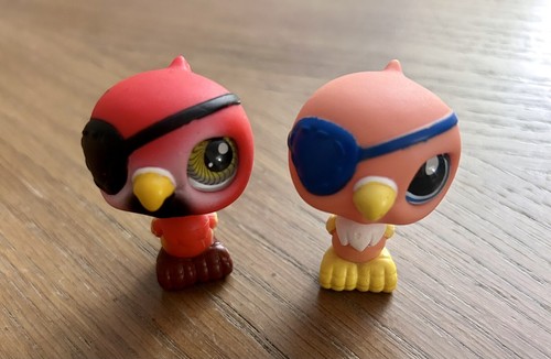 Littlest Pet Shop LPS Authentic Parrot Birds #331 #882 | eBay