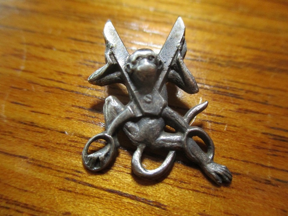 Vintage Antique French "MONKEY PLAYS w/SCISSORS" Realistic White Metal ...