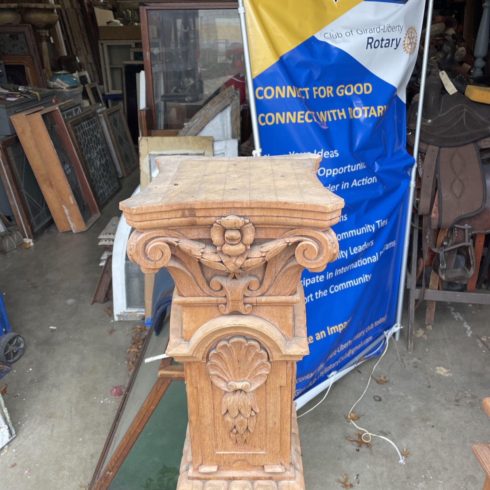 Bova 77 Pair Antiques Carved Stripped newell posts 55 x 8“ square base ...