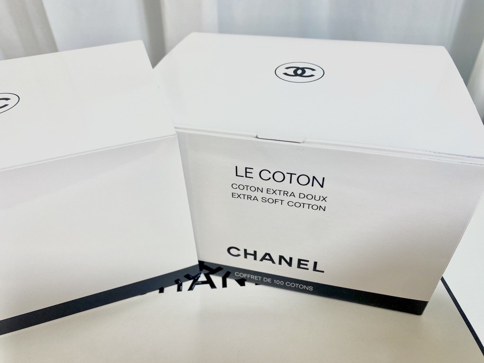 CHANEL Le Coton Extra Soft Cotton Pads (100 counts) New in Box. 100%🎁 ...
