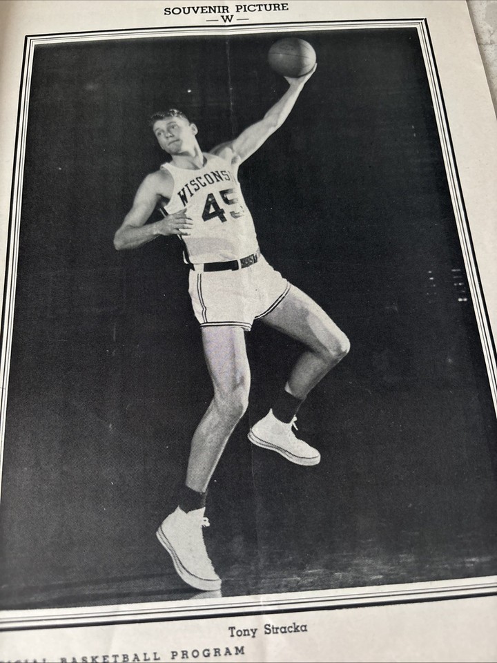 1952 Feb 16 University of Wisconsin Basketball Program vs Michigan ...