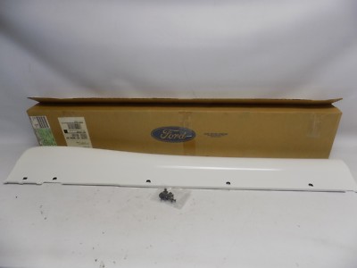 New OEM 1996-1999 Ford Taurus Exterior Rocker Panel Moulding Trim Left ...