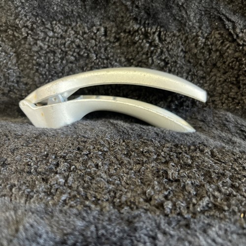 The Pampered Chef Garlic Press Excellent Condition Made In Taiwan | eBay