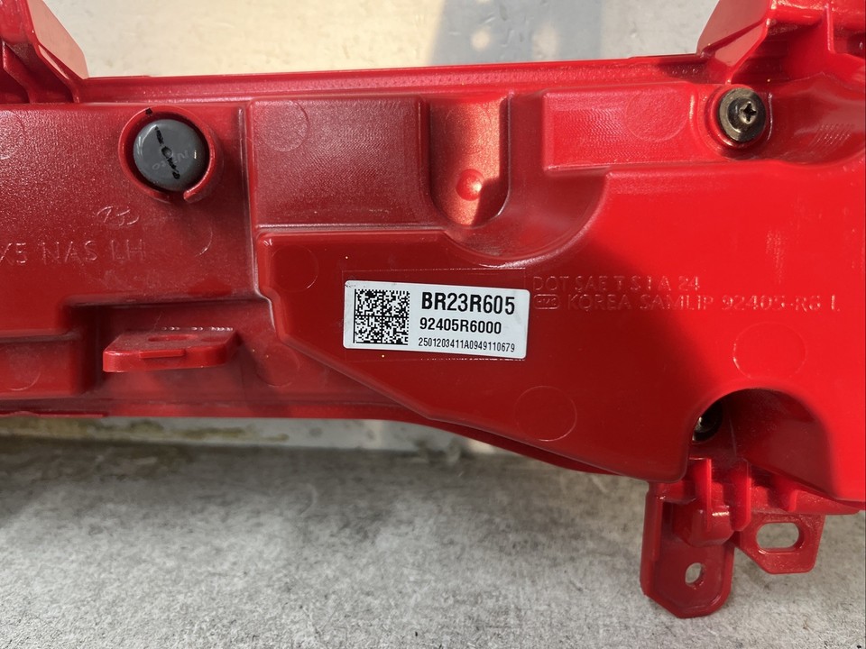 2024-2025 Hyundai Santa FE OEM LED Tail Light Lower Bumper 92405R6000 ...