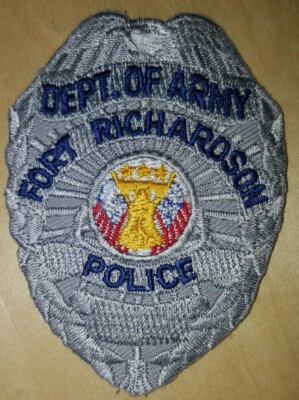 Patch ~ ALASKA AK FT RICHARDSON/FT WAINWRIGHT DEPT OF ARMY POLICE CHIEF ...