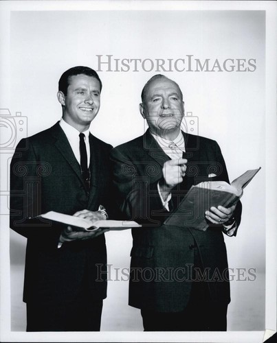 1961 Press Photo Roger Perry an Pat O'Brien, Actor in "Harrigan & Son ...