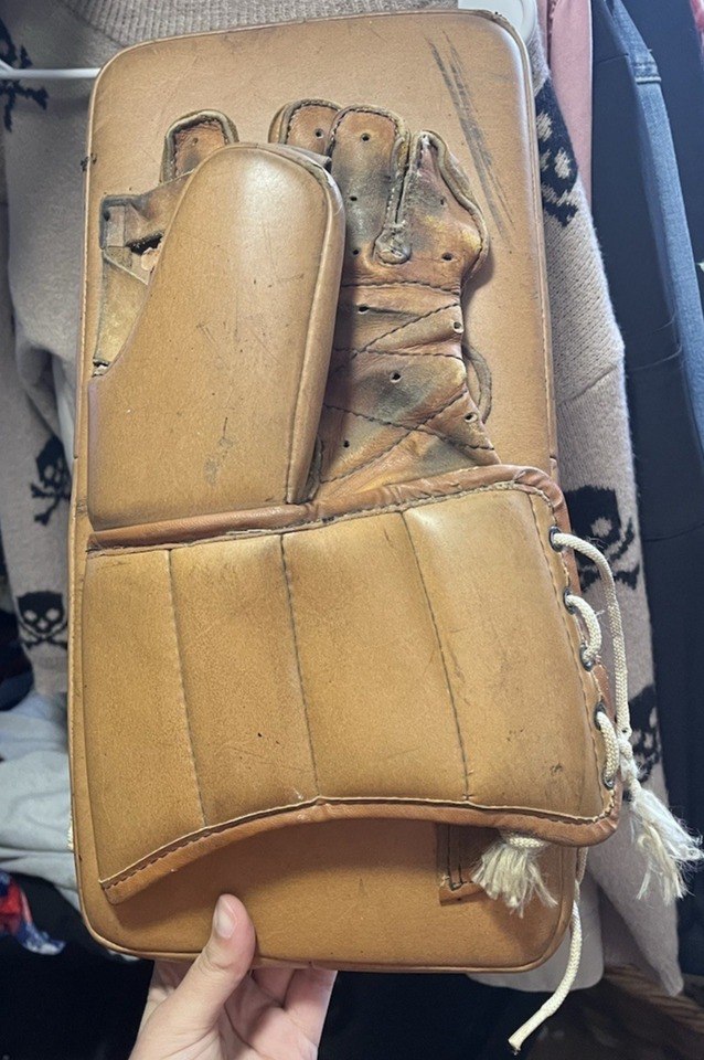 Vintage Cooper GM6 Hockey Goalie Blocker Glove Full Right Made in ...