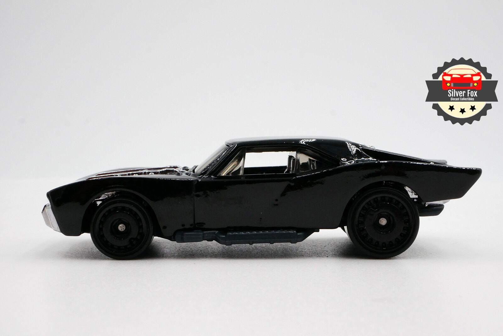 2020 BATMOBILE RACING CAR BLACK 1:64 SCALE DIECAST COLLECTOR MODEL CAR ...