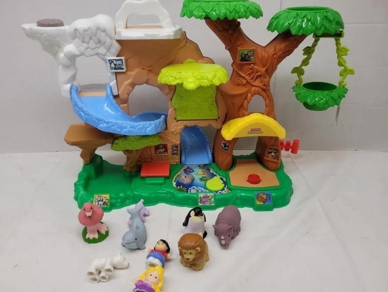 Vintage Fisher Price Tree House